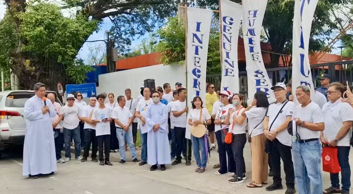 Priests and Locals Stage Prayer Rally Outside DPWH Bulacan Office: A ...
