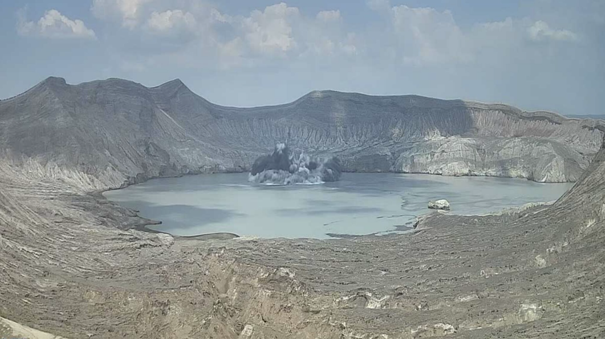 Taal Volcano Records Minor Eruptions and Surge in Seismic Activity ...
