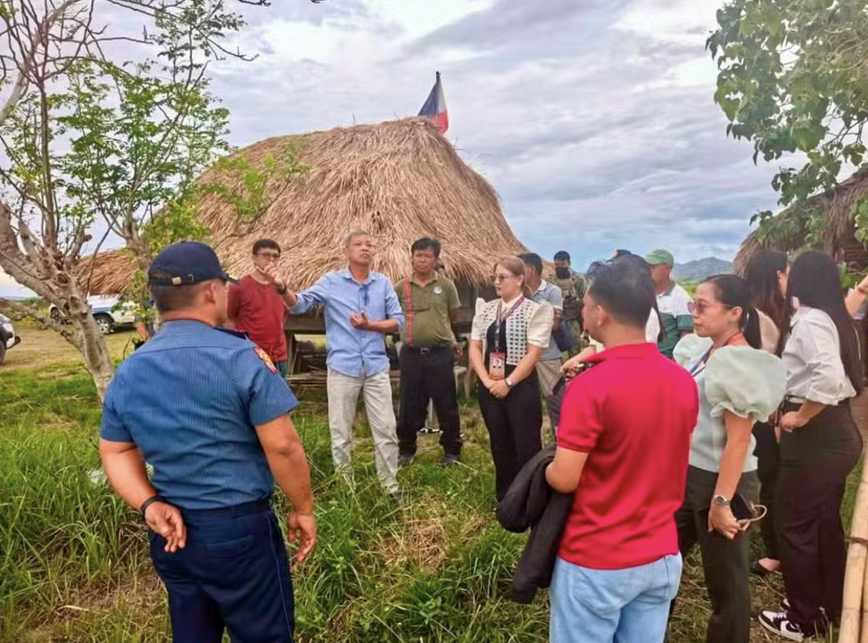 National Museum, Kalinga Execs Drum Up Protection for Elephant Hill ...